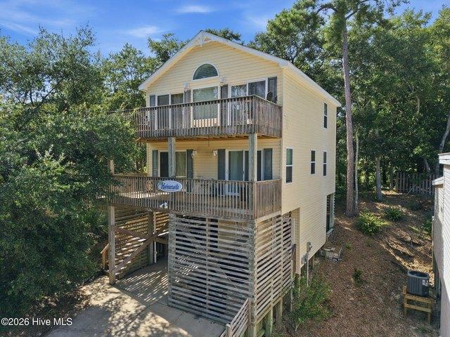 313 Sir Chandler Dr, Kill Devil Hills, NC 27948