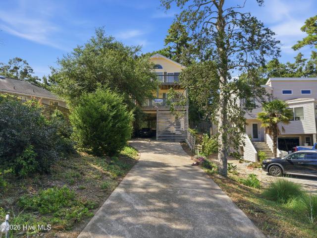 313 Sir Chandler Drive