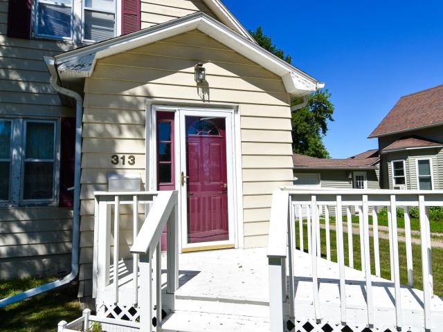 313 State Avenue N