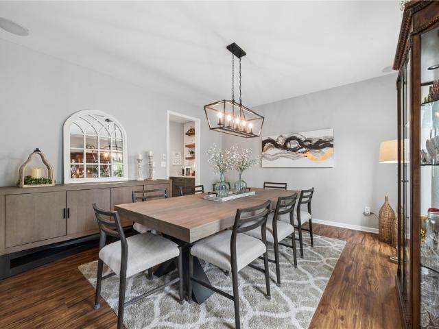 313 Sutherland Dr