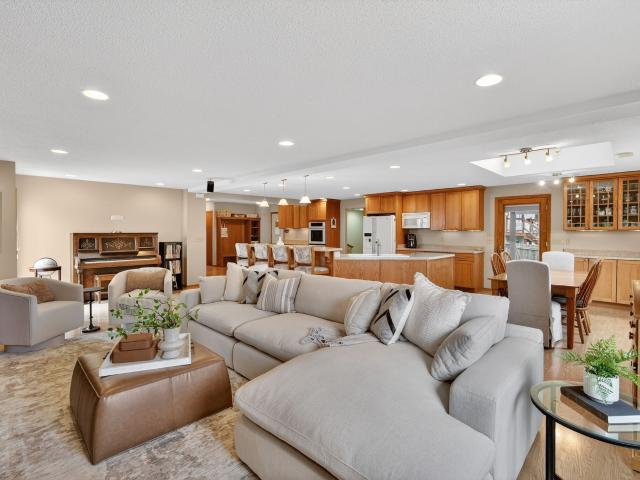 313 SW Kennybrook Drive