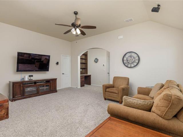 313 Sweetleaf Dr, Fate, TX 75087 | MLS #21211