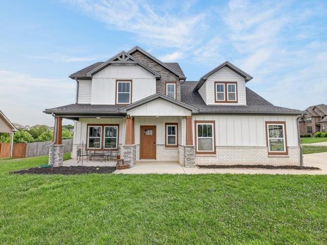313 Piedmont Pl, Clarksville, TN 37043