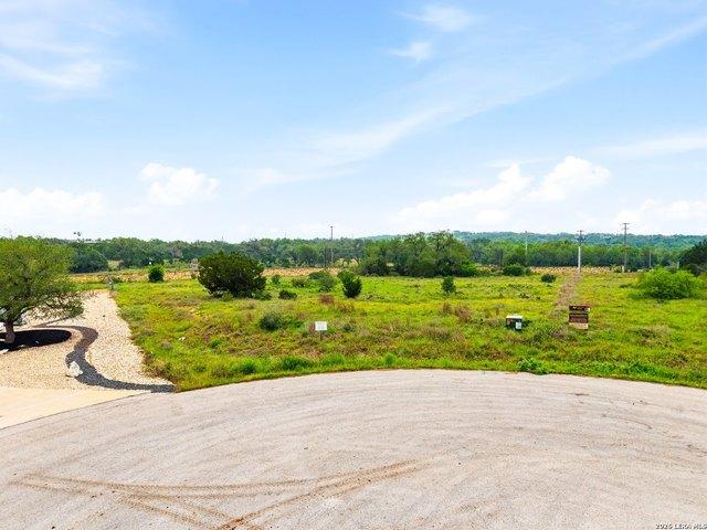 313 Pioneer Crst Lot 2087, New Braunfels, TX 78132