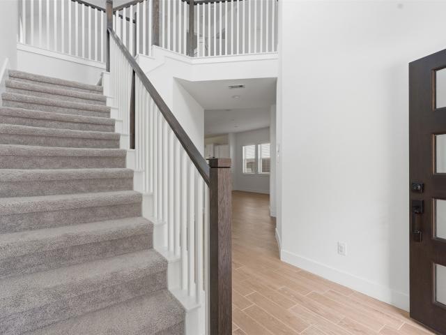 313 Rise Ln