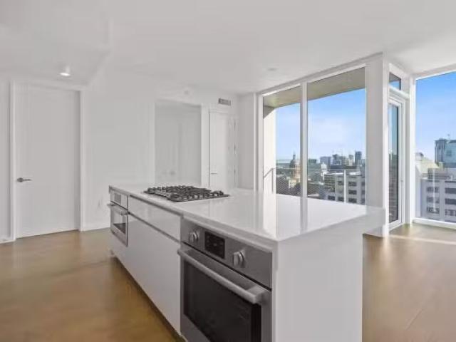 313 W 17th St #2006, Austin, TX 78701 MLS 7605745