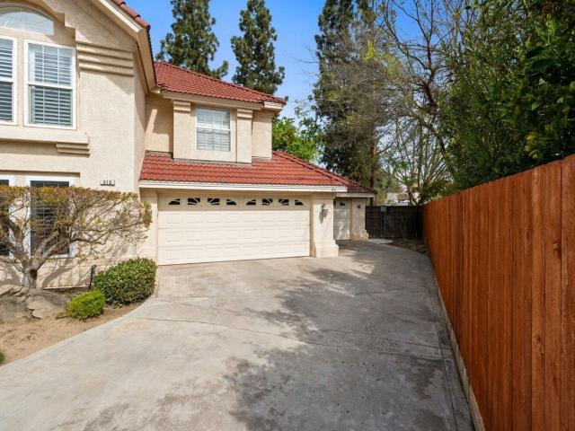 313 W Bluff Avenue, Fresno, US, CA