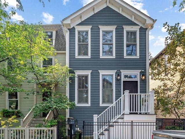 313 W Concord Pl, Chicago, IL 60614