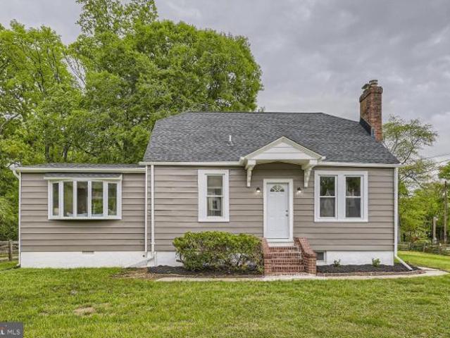 313 Worton Rd, Essex, MD 21221
