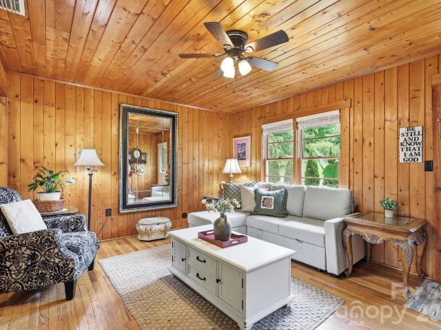 313 Walker Road