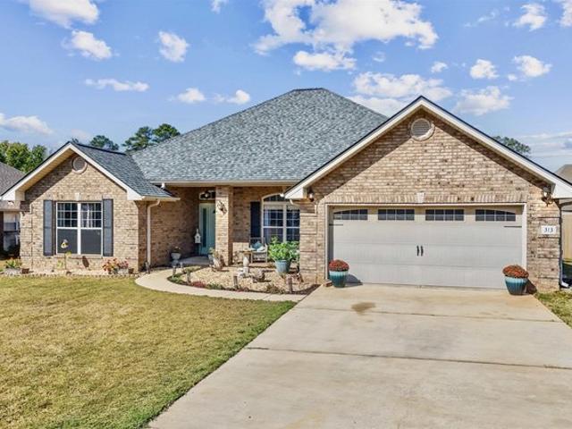313 Tanglewood Cir, Alabaster, AL 35007