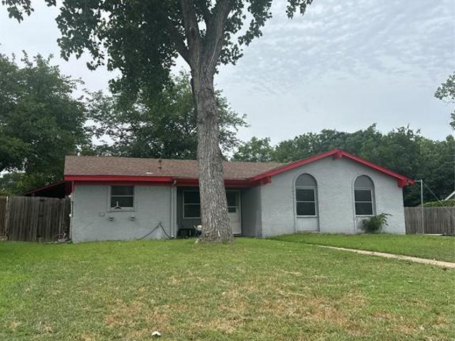 313 Victoria Drive