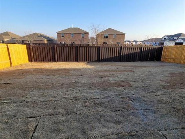 313 Zimmet Dr, Anna, TX 75409 | MLS #21176