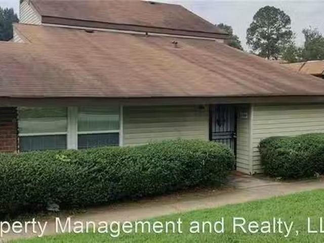 3144 Nectarine Circle 3144 Nectarine Cir