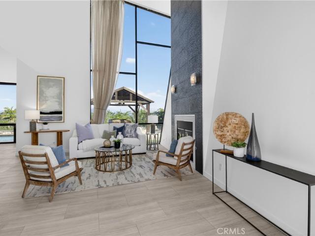 3144 Alta Laguna