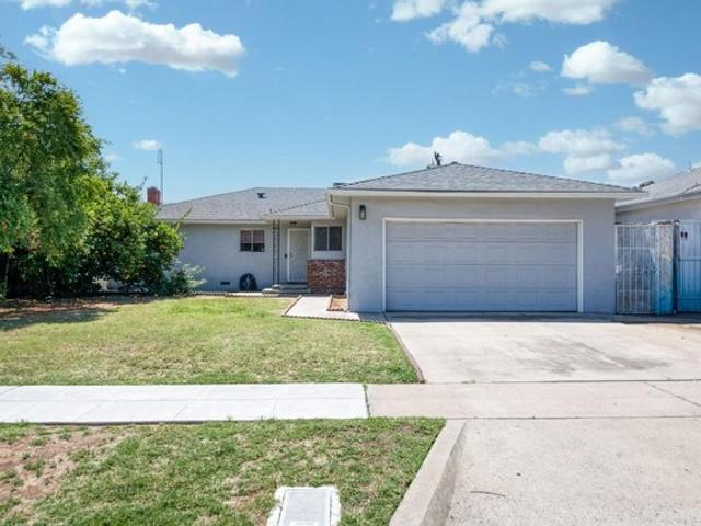 3144 E Santa Ana Ave, Fresno, CA 93726