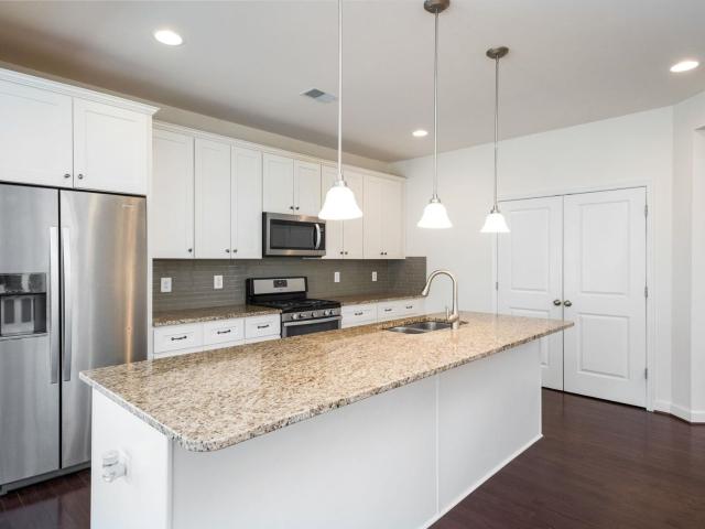 3144 Preston Lake Blvd, Rockingham, VA