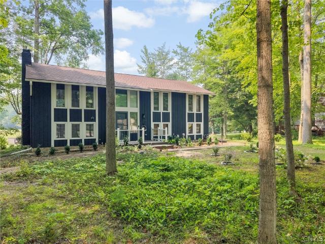 3144 Timberlea