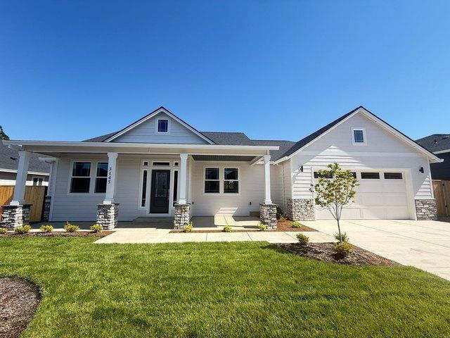 3145 Monaco Ct, Medford, OR 97504