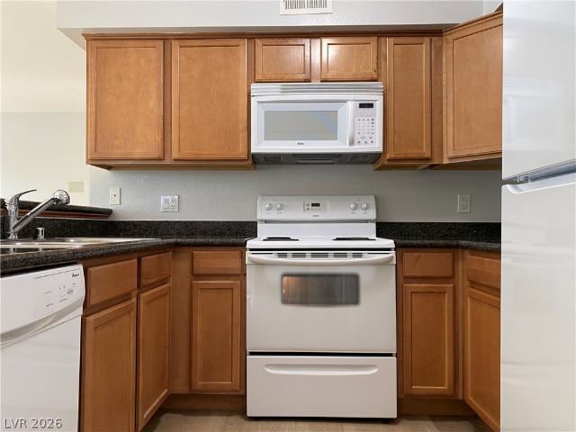 3145 E Flamingo Road 1041