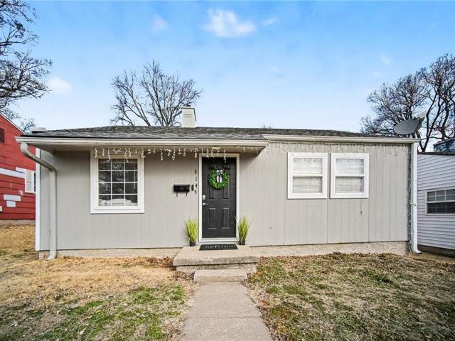 3145 Hawthorne Dr, St. Joseph, MO 64501 | MLS #2602 | Compass