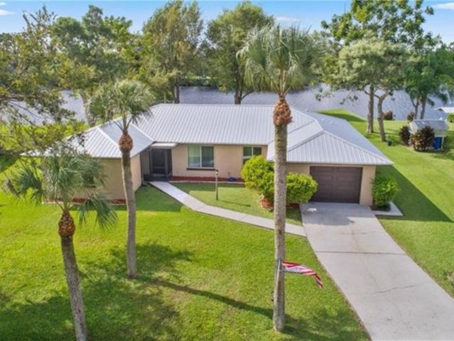 3145 Shell Ln, Fort Denaud, FL 33935
