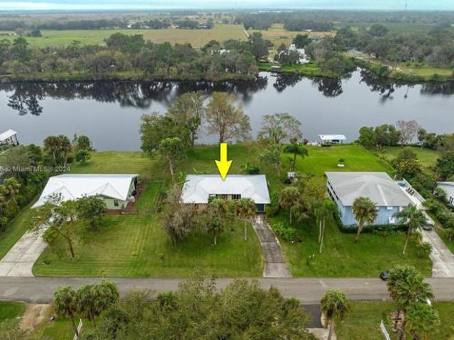 3145 Shell Ln, Labelle, FL 33935