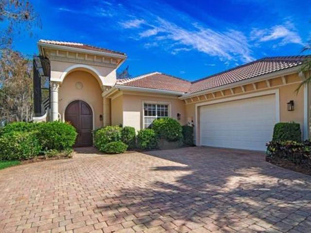3145 Terramar Dr, Naples, FL 34119