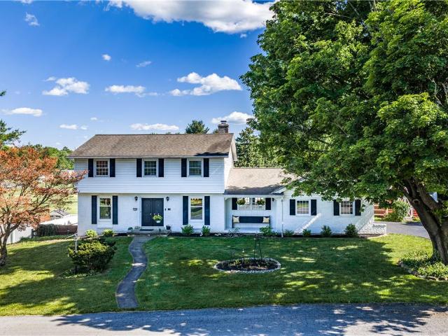 3146 Club Drive