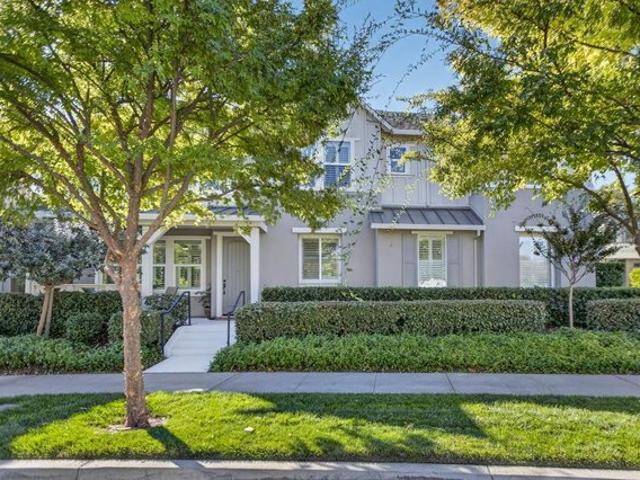 3146 Dullanty Way, Sacramento, CA 95816