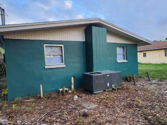 3147 Economy St, Fort Myers, FL 33916 | MLS #A11855 | Compass