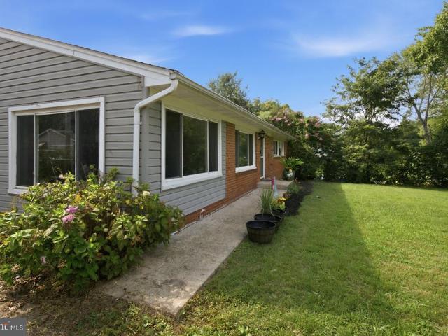 3147 Jenkins Lane