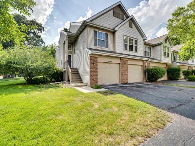 3147 Saganashkee Ln, Naperville, IL 60564 | MLS #12594 | Compass
