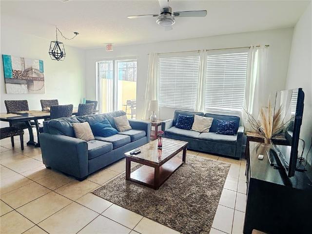 3147 Tocoa Cir, Kissimmee, FL 34746 | MLS #S5145