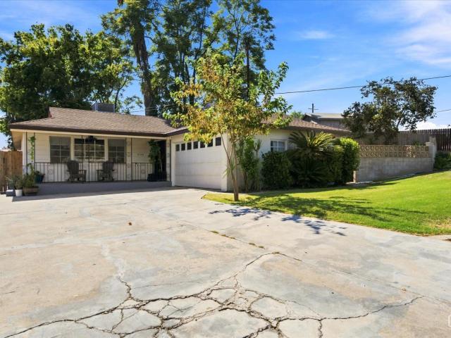 3148 Edwards Avenue