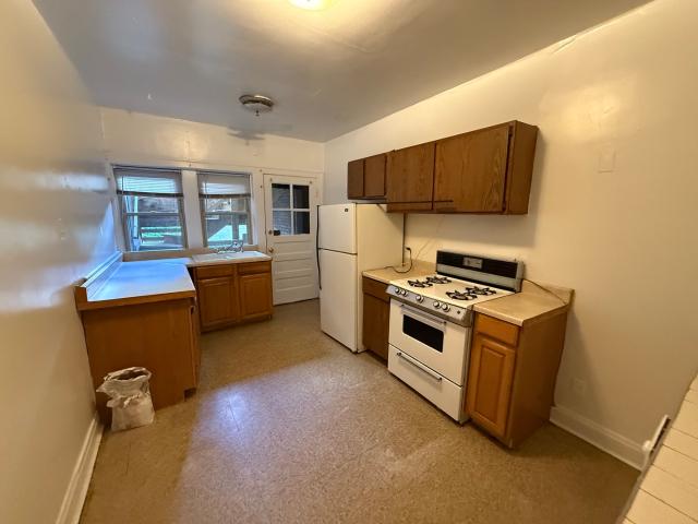 3148 Harlem Avenue # 2G