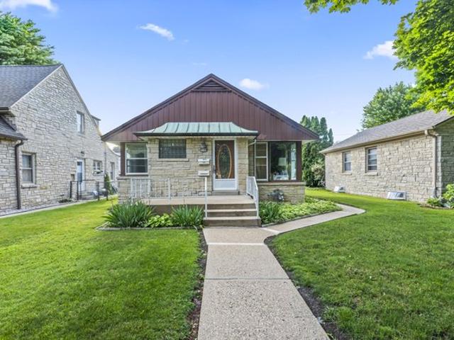 3148 S 30th St, Milwaukee, WI 53215