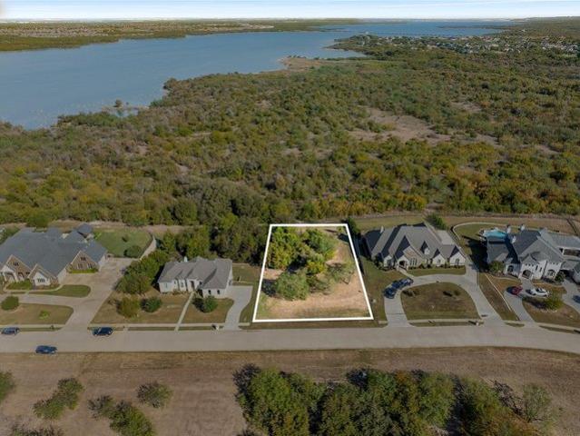 3148 Sanctuary Dr, Grand Prairie, TX 75104
