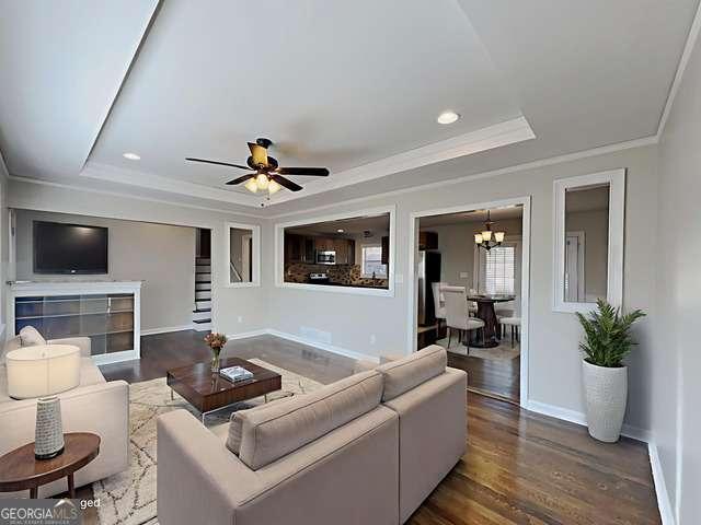 3148 Thrasher Circle