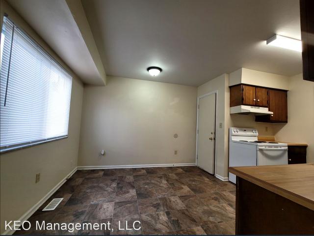 3148 3150 Silver Rock Avenue 2 Bedroom Apartment for Rent at 3148 Silver Rock Ave, Dayton, OH 45414
