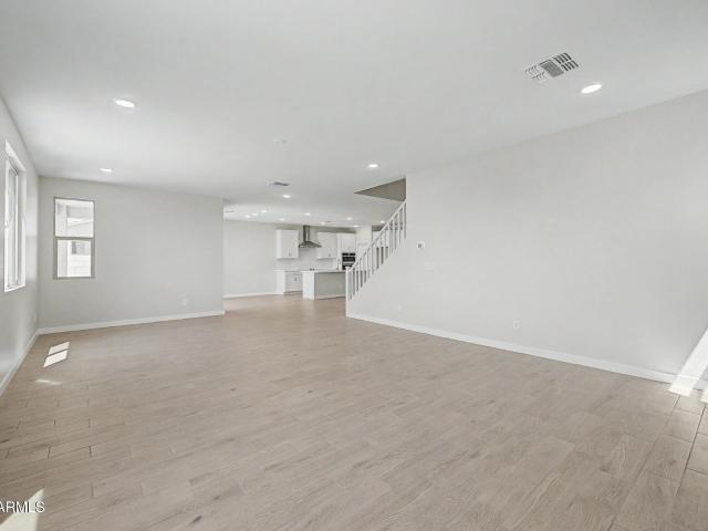 31490 n singing meadow lane