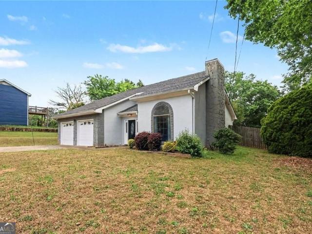 3149 Rose Glen SE