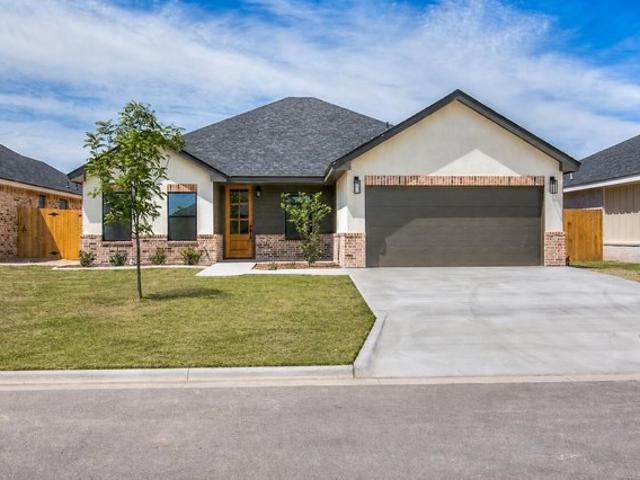 3140 Maplewood Dr, San Angelo, TX 76904