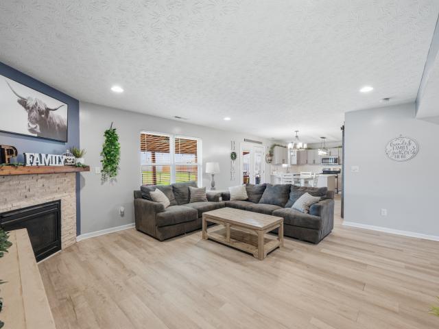 3140 Monterey Drive