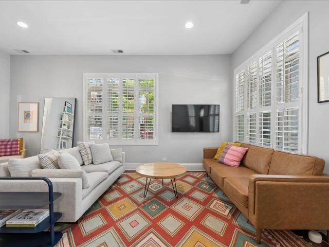 3140 N Richmond Street # 1