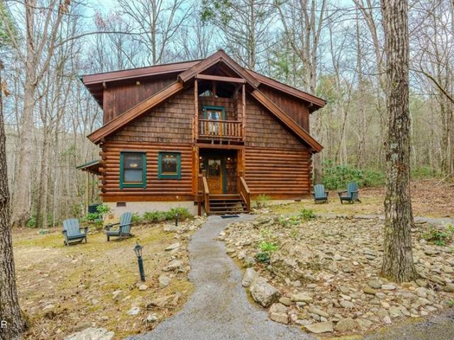 3140 Brothers Way, Sevierville, TN 37862