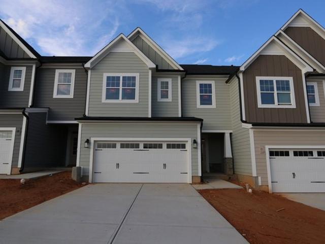 3140 Cathedral Comb Dr, Apex, NC 27502