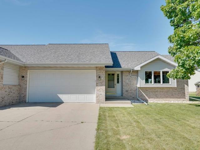 3140 Rebel Dr, Sun Prairie, WI 53590