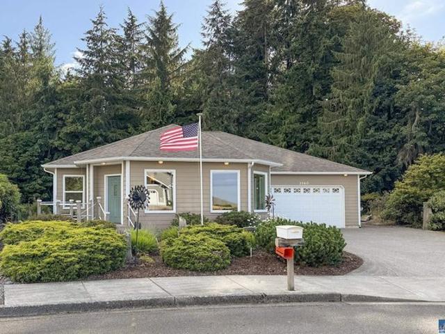 3140 S City Lights Pl, Port Angeles, WA 98362