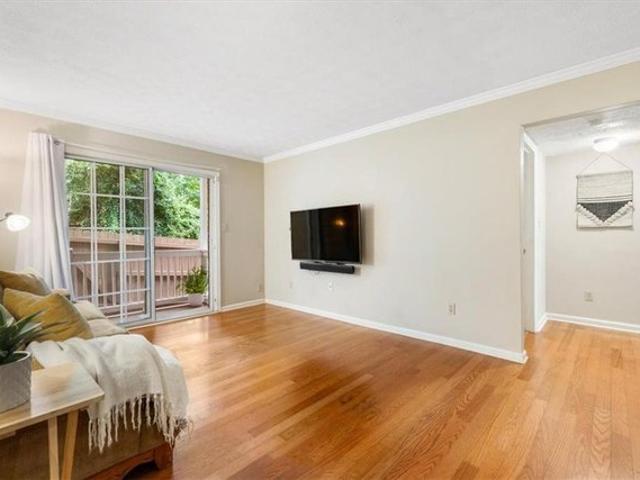 3140 Seven Pines Ct Unit 102, Atlanta, GA 30339